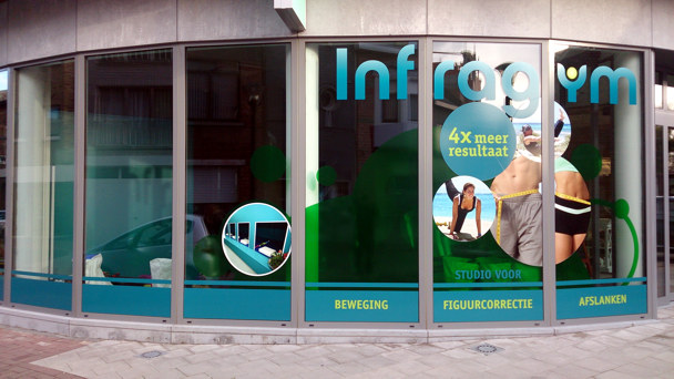 Outdoor Reclame: autobelettering, etalage belettering, reclame panelen ...